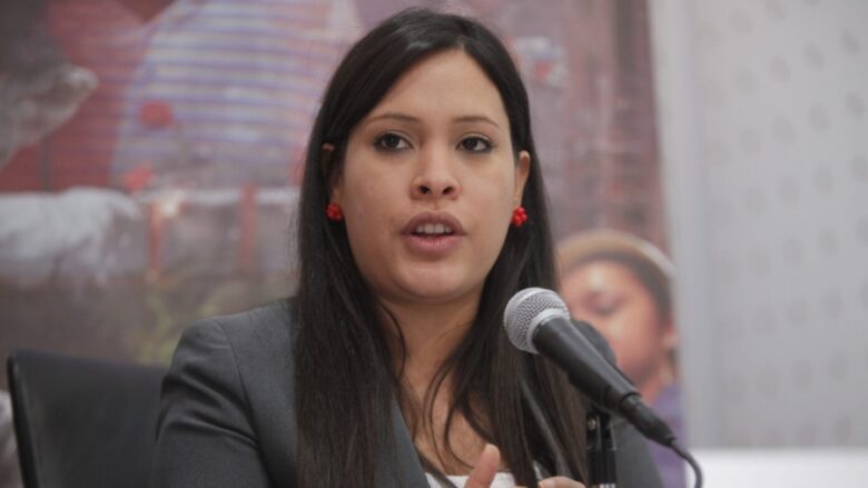 Andreína Tarazón asume el Viceministerio de Comercio Exterior y la ...